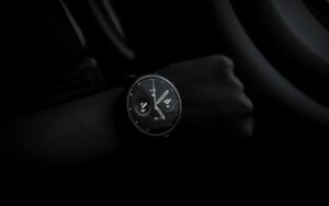 8 Best Luminous Watches | Brightest Lumes To Tell Time In The Dark ...