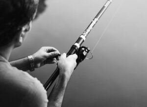 9 Best Watches for Fishing in 2021 (Tide Watches For Fishermen)