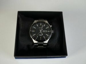 How Does a Kinetic Watch Work? - WatchRanker