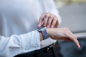 10 Best Smartwatches for Texting in 2022 - WatchRanker