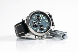 How To Tell If a Watch Has Radium - WatchRanker